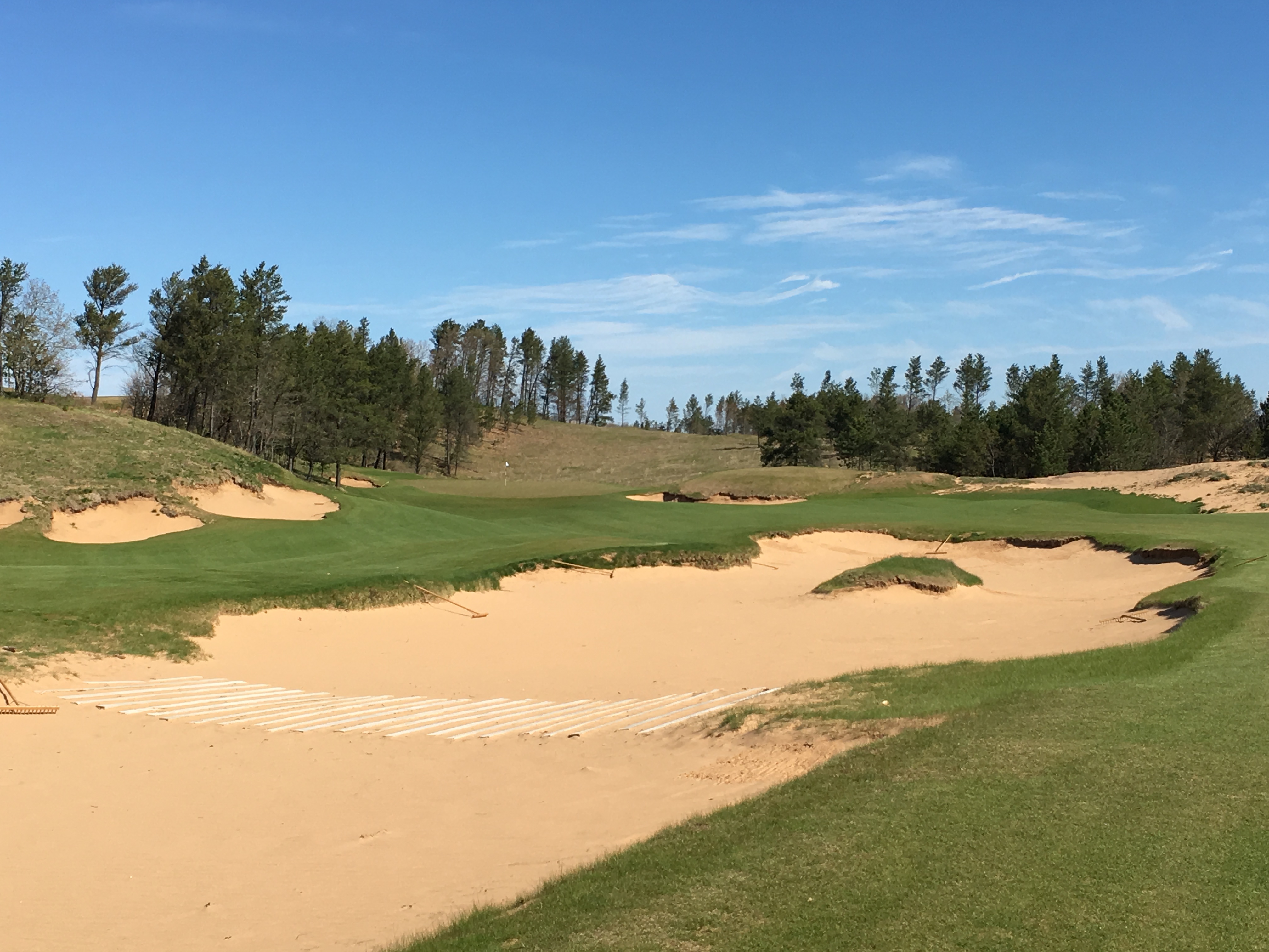 Ain’t It Grand – Opening Day at Sand Valley – GEEKED ON GOLF